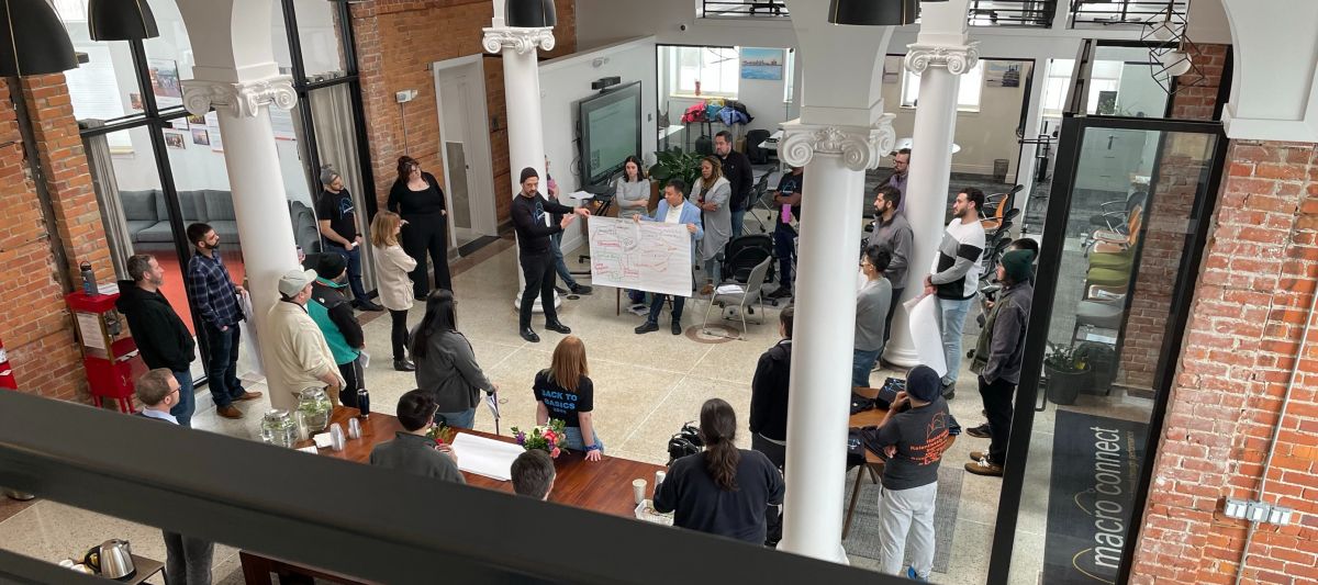 Macro Connect | About